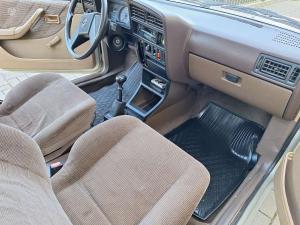 Grey Opel Ascona 1986 in Panevezys, with an engine capacity of 1.80 L and mileage of 117 thousand km for 2000 €, photo 9 on AUTOMOTO.COM.LV