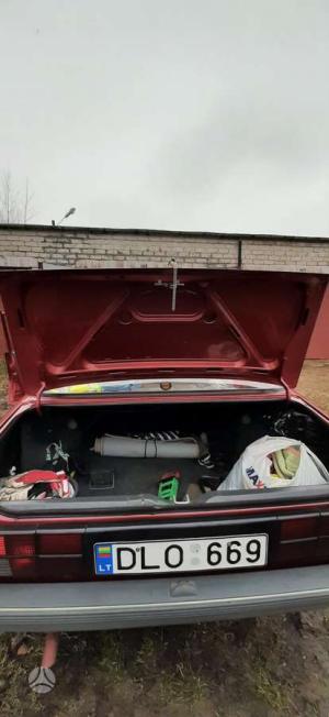 Sarkans Opel Ascona 1987 Mažeikiai, ar dzinēja tilpumu 1.80 L un nobraukumu 38 tūkst. km par 3000 €, foto 22 vietnē AUTOMOTO.COM.LV