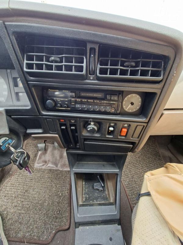 Opel Ascona 1986 Marijampole, ar dzinēja tilpumu 1.60 L un nobraukumu 100 tūkst. km par 850 €, foto 9 vietnē AUTOMOTO.COM.LV