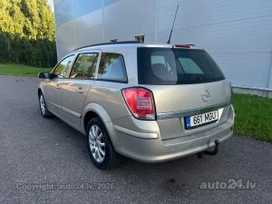 Beige Opel Astra 2007 in Parnu, with an engine capacity of 1.70 L and mileage of 272 thousand km for 1790 €, photo 5 on AUTOMOTO.COM.LV