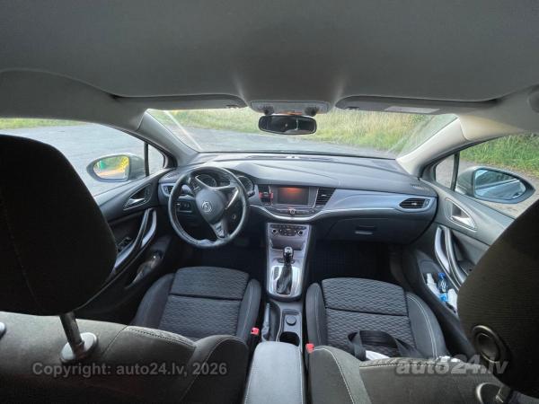 Beige Opel Astra 2017 in Tallinn, with an engine capacity of 1.40 L and mileage of 157 thousand km for 10900 €, photo 9 on AUTOMOTO.COM.LV
