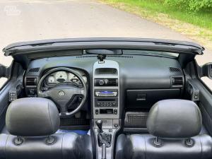 Black Opel Astra 2002 in Utena, with an engine capacity of 2.20 L and mileage of 287 thousand km for 1950 €, photo 20 on AUTOMOTO.COM.LV