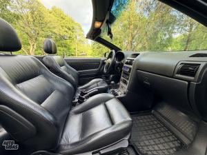 Black Opel Astra 2002 in Utena, with an engine capacity of 2.20 L and mileage of 287 thousand km for 1950 €, photo 23 on AUTOMOTO.COM.LV