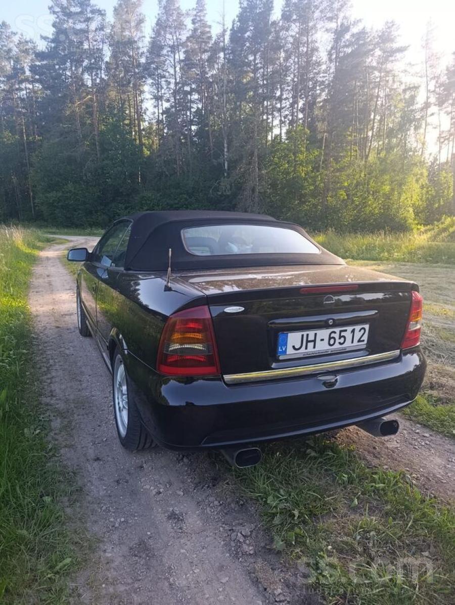 Melns Opel Astra 2002 Dobele, ar dzinēja tilpumu 1.80 L un nobraukumu 325 tūkst. km par 1100 €, foto 3 vietnē AUTOMOTO.COM.LV