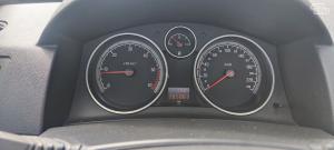 Черный Опель Астра 2006 в Каунас, объемом двигателя 1.90 л и пробегом 265 тыс. км за 2650 €, фото 17 на AUTOMOTO.COM.LV