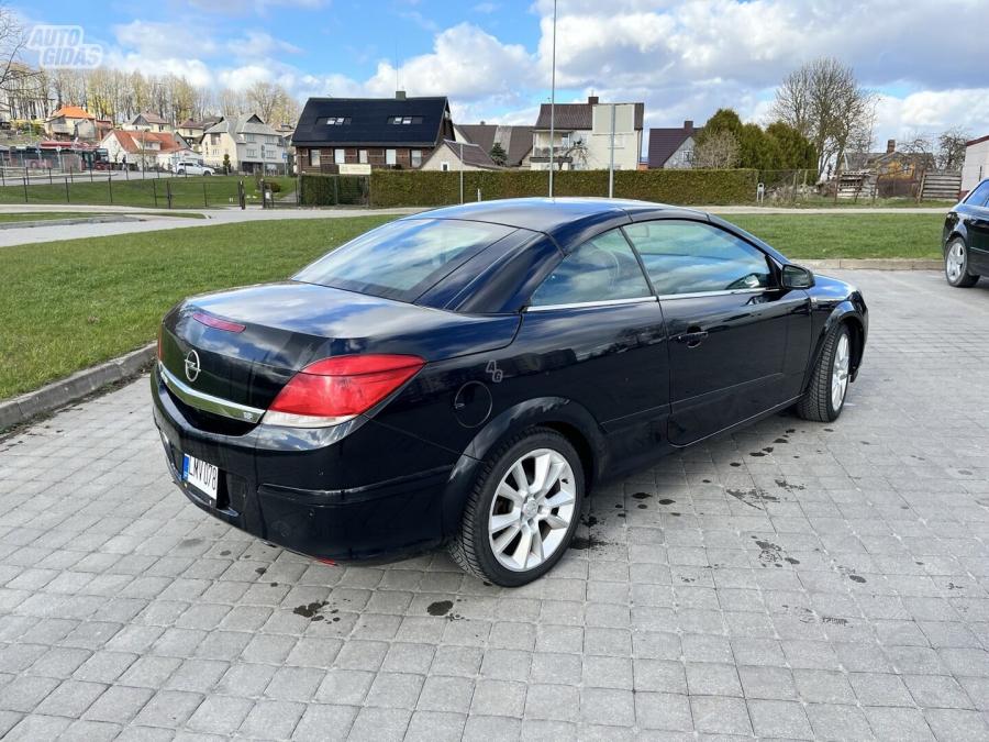 Melns Opel Astra 2007 Kauņa, ar dzinēja tilpumu 1.80 L un nobraukumu 214 tūkst. km par 2790 €, foto 8 vietnē AUTOMOTO.COM.LV
