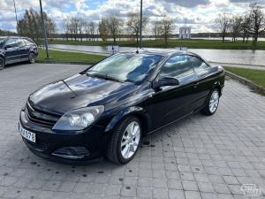 Melns Opel Astra 2007 Kauņa, ar dzinēja tilpumu 1.80 L un nobraukumu 214 tūkst. km par 2790 €, foto 12 vietnē AUTOMOTO.COM.LV