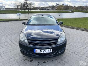 Melns Opel Astra 2007 Kauņa, ar dzinēja tilpumu 1.80 L un nobraukumu 214 tūkst. km par 2790 €, foto 13 vietnē AUTOMOTO.COM.LV