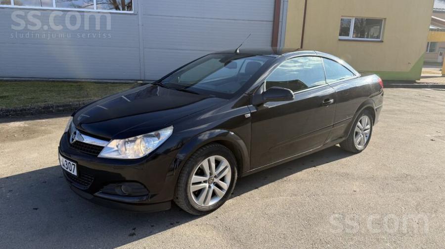 Melns Opel Astra 2007 Jelgava, ar dzinēja tilpumu 1.90 L un nobraukumu 232 tūkst. km par 2700 €, foto 1 vietnē AUTOMOTO.COM.LV