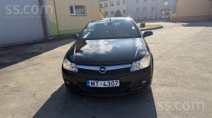 Melns Opel Astra 2007 Jelgava, ar dzinēja tilpumu 1.90 L un nobraukumu 232 tūkst. km par 2700 €, foto 3 vietnē AUTOMOTO.COM.LV