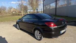 Melns Opel Astra 2007 Jelgava, ar dzinēja tilpumu 1.90 L un nobraukumu 232 tūkst. km par 2700 €, foto 4 vietnē AUTOMOTO.COM.LV
