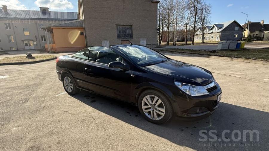 Melns Opel Astra 2007 Jelgava, ar dzinēja tilpumu 1.90 L un nobraukumu 232 tūkst. km par 2700 €, foto 9 vietnē AUTOMOTO.COM.LV
