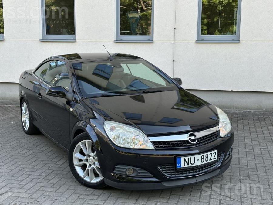 Black Opel Astra 2007 in Jelgava, with an engine capacity of 1.80 L and mileage of 0 thousand km for 3350 €, photo 1 on AUTOMOTO.COM.LV