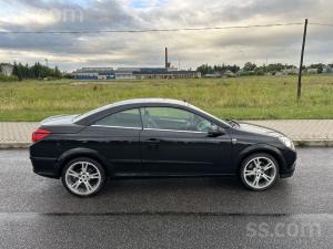 Melns Opel Astra 2007 Rēzekne, ar dzinēja tilpumu 1.90 L un nobraukumu 214 tūkst. km par 2650 €, foto 5 vietnē AUTOMOTO.COM.LV