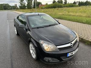 Melns Opel Astra 2007 Rēzekne, ar dzinēja tilpumu 1.90 L un nobraukumu 214 tūkst. km par 2650 €, foto 6 vietnē AUTOMOTO.COM.LV