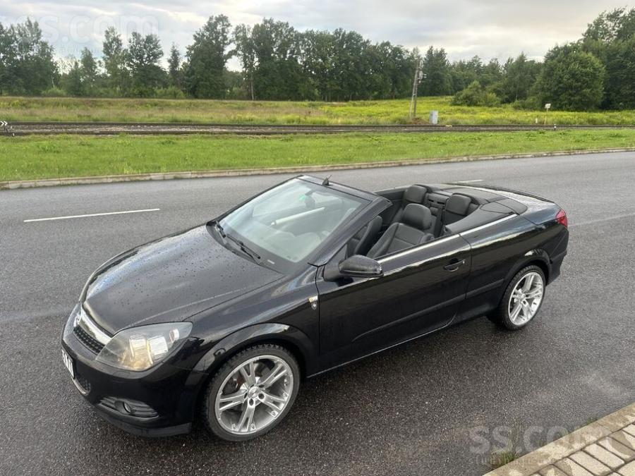Melns Opel Astra 2007 Rēzekne, ar dzinēja tilpumu 1.90 L un nobraukumu 214 tūkst. km par 2650 €, foto 7 vietnē AUTOMOTO.COM.LV