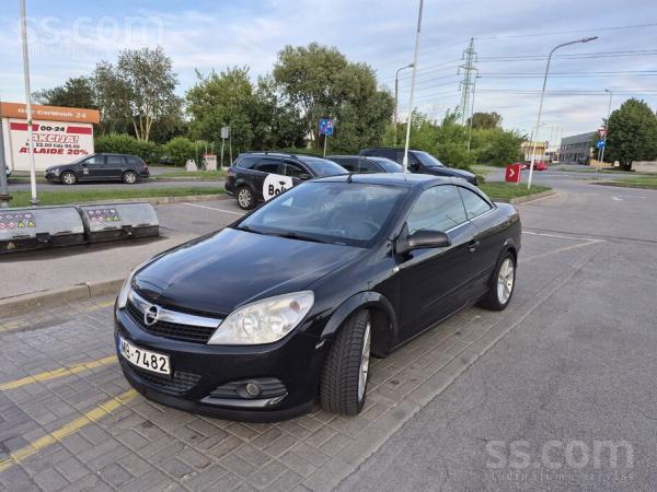 Черный Опель Астра 2007 в Рига, объемом двигателя 1.90 л и пробегом 263 тыс. км за 3000 €, фото 7 на AUTOMOTO.COM.LV