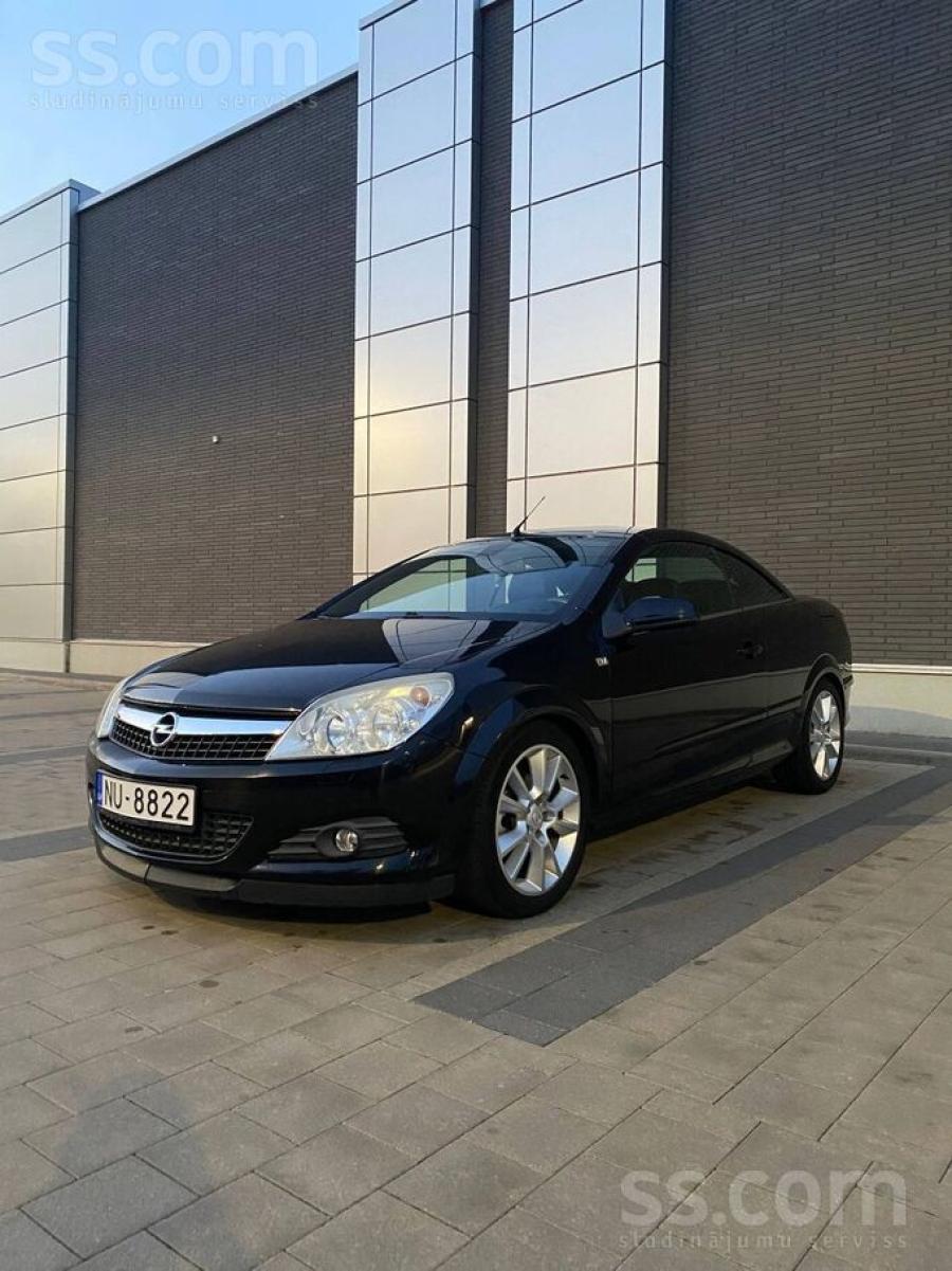 Black Opel Astra 2007 in Riga, with an engine capacity of 1.80 L and mileage of 0 thousand km for 3800 €, photo 3 on AUTOMOTO.COM.LV