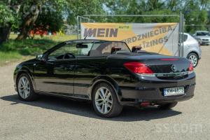 Melns Opel Astra 2008 Liepāja, ar dzinēja tilpumu 1.90 L un nobraukumu 202 tūkst. km par 2300 €, foto 4 vietnē AUTOMOTO.COM.LV