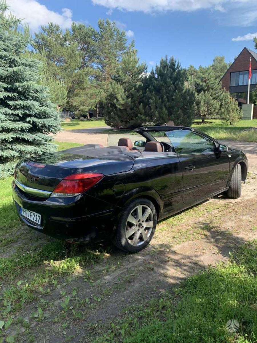 Melns Opel Astra 2008 Kauņa, ar dzinēja tilpumu 1.80 L un nobraukumu 280 tūkst. km par 2950 €, foto 10 vietnē AUTOMOTO.COM.LV