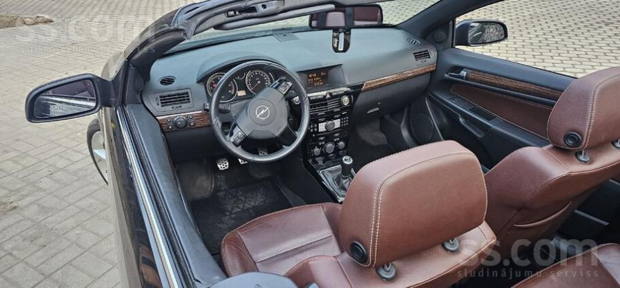 Melns Opel Astra 2008 Rīga, ar dzinēja tilpumu 1.90 L un nobraukumu 292 tūkst. km par 3500 €, foto 11 vietnē AUTOMOTO.COM.LV