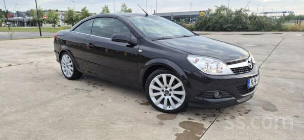 Melns Opel Astra 2008 Rīga, ar dzinēja tilpumu 1.90 L un nobraukumu 210 tūkst. km par 3690 €, foto 6 vietnē AUTOMOTO.COM.LV