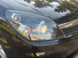 Black Opel Astra 2008 in Birstonas, with an engine capacity of 1.90 L and mileage of 219 thousand km for 3150 €, photo 23 on AUTOMOTO.COM.LV