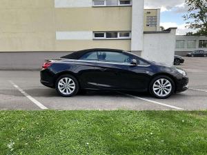Melns Opel Astra 2015 Šauļi, ar dzinēja tilpumu 1.40 L un nobraukumu 137 tūkst. km par 7999 €, foto 6 vietnē AUTOMOTO.COM.LV