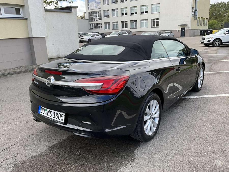 Melns Opel Astra 2015 Šauļi, ar dzinēja tilpumu 1.40 L un nobraukumu 137 tūkst. km par 7999 €, foto 7 vietnē AUTOMOTO.COM.LV