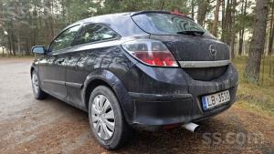 Melns Opel Astra 2006 Talsi, ar dzinēja tilpumu 1.90 L un nobraukumu 269 tūkst. km par 1490 €, foto 3 vietnē AUTOMOTO.COM.LV