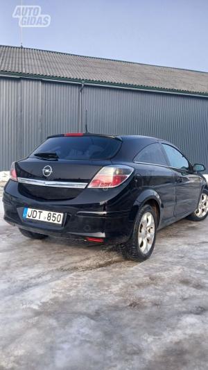 Black Opel Astra 2006 in Silale, with an engine capacity of 1.30 L and mileage of 362 thousand km for 650 €, photo 7 on AUTOMOTO.COM.LV