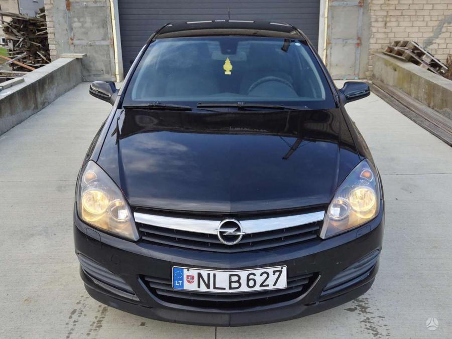 Melns Opel Astra 2006 Kretinga, ar dzinēja tilpumu 1.30 L un nobraukumu 260 tūkst. km par 1499 €, foto 3 vietnē AUTOMOTO.COM.LV