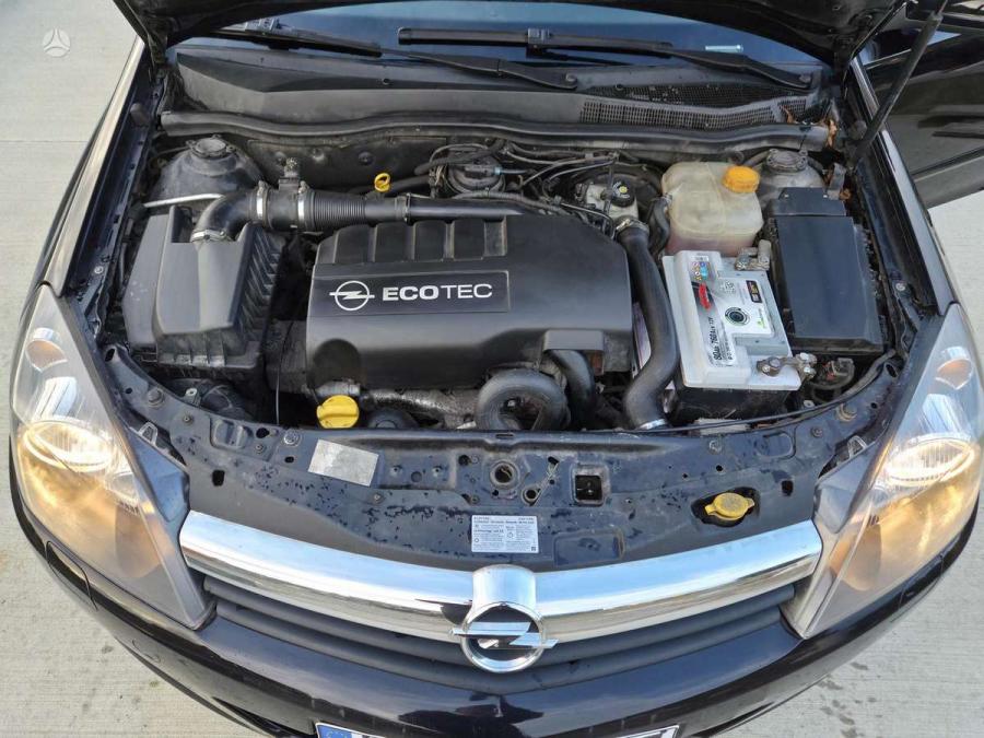 Melns Opel Astra 2006 Kretinga, ar dzinēja tilpumu 1.30 L un nobraukumu 260 tūkst. km par 1499 €, foto 9 vietnē AUTOMOTO.COM.LV