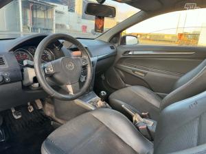 Melns Opel Astra 2006 Panevēža, ar dzinēja tilpumu 1.90 L un nobraukumu 0 tūkst. km par 499 €, foto 8 vietnē AUTOMOTO.COM.LV