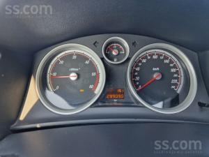 Melns Opel Astra 2007 Liepāja, ar dzinēja tilpumu 1.90 L un nobraukumu 299 tūkst. km par 1490 €, foto 12 vietnē AUTOMOTO.COM.LV