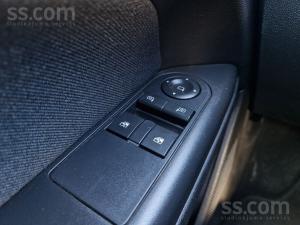 Melns Opel Astra 2007 Liepāja, ar dzinēja tilpumu 1.90 L un nobraukumu 299 tūkst. km par 1490 €, foto 18 vietnē AUTOMOTO.COM.LV