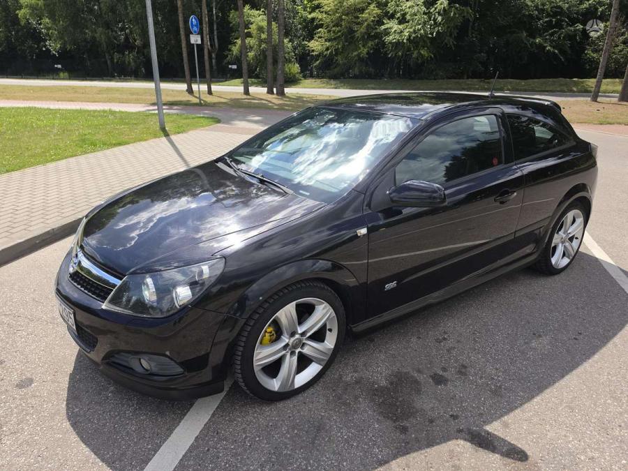 Melns Opel Astra 2008 Viļņa, ar dzinēja tilpumu 1.90 L un nobraukumu 272 tūkst. km par 3000 €, foto 1 vietnē AUTOMOTO.COM.LV