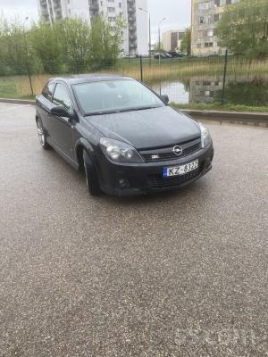 Melns Opel Astra 2010 Daugavpils, ar dzinēja tilpumu 1.70 L un nobraukumu 320 tūkst. km par 1350 €, foto 4 vietnē AUTOMOTO.COM.LV