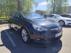 Melns Opel Astra 2013 Rēzekne, ar dzinēja tilpumu 1.70 L un nobraukumu 203 tūkst. km par 5300 €, foto 3 vietnē AUTOMOTO.COM.LV