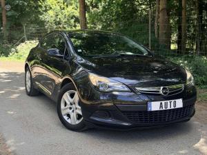Black Opel Astra 2013 in Taurage, with an engine capacity of 1.69 L and mileage of 220 thousand km for 3999 €, photo  on AUTOMOTO.COM.LV
