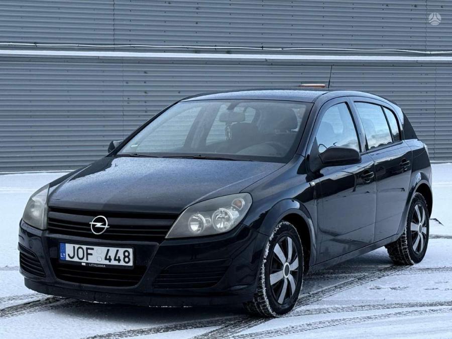 Melns Opel Astra 2005 Viļņa, ar dzinēja tilpumu 1.69 L un nobraukumu 252 tūkst. km par 999 €, foto 1 vietnē AUTOMOTO.COM.LV