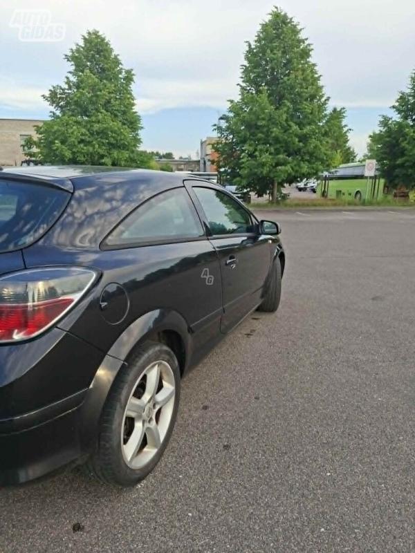 Melns Opel Astra 2005 Utena, ar dzinēja tilpumu 1.70 L un nobraukumu 253 tūkst. km par 911 €, foto 9 vietnē AUTOMOTO.COM.LV