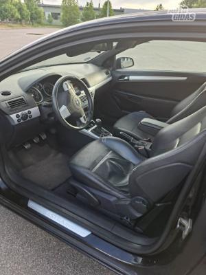 Melns Opel Astra 2005 Utena, ar dzinēja tilpumu 1.70 L un nobraukumu 253 tūkst. km par 911 €, foto 7 vietnē AUTOMOTO.COM.LV
