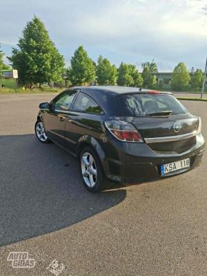 Melns Opel Astra 2005 Utena, ar dzinēja tilpumu 1.70 L un nobraukumu 253 tūkst. km par 911 €, foto 16 vietnē AUTOMOTO.COM.LV