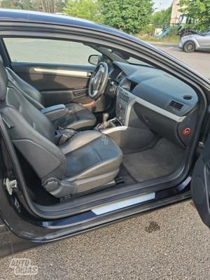 Melns Opel Astra 2005 Utena, ar dzinēja tilpumu 1.70 L un nobraukumu 253 tūkst. km par 911 €, foto 19 vietnē AUTOMOTO.COM.LV