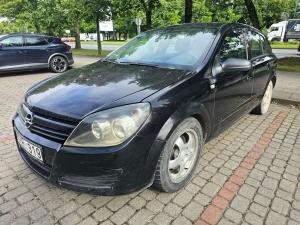 Черный Опель Астра 2005 в Клайпеда, объемом двигателя 1.90 л и пробегом 268 тыс. км за 400 €, фото  на AUTOMOTO.COM.LV