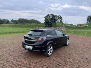 Melns Opel Astra 2005 Kauņa, ar dzinēja tilpumu 1.90 L un nobraukumu 300 tūkst. km par 820 €, foto 3 vietnē AUTOMOTO.COM.LV