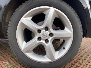 Melns Opel Astra 2005 Kauņa, ar dzinēja tilpumu 1.90 L un nobraukumu 300 tūkst. km par 820 €, foto 11 vietnē AUTOMOTO.COM.LV