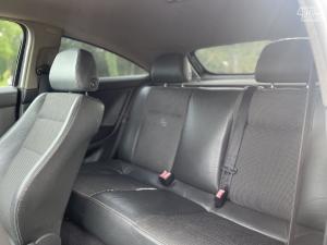 Black Opel Astra 2005 in Kaunas, with an engine capacity of 1.90 L and mileage of 300 thousand km for 820 €, photo 9 on AUTOMOTO.COM.LV