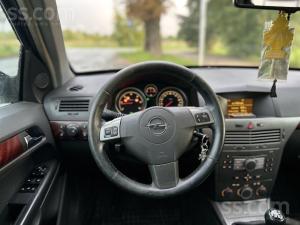 Melns Opel Astra 2005 Jelgava, ar dzinēja tilpumu 1.70 L un nobraukumu 294 tūkst. km par 1000 €, foto 6 vietnē AUTOMOTO.COM.LV
